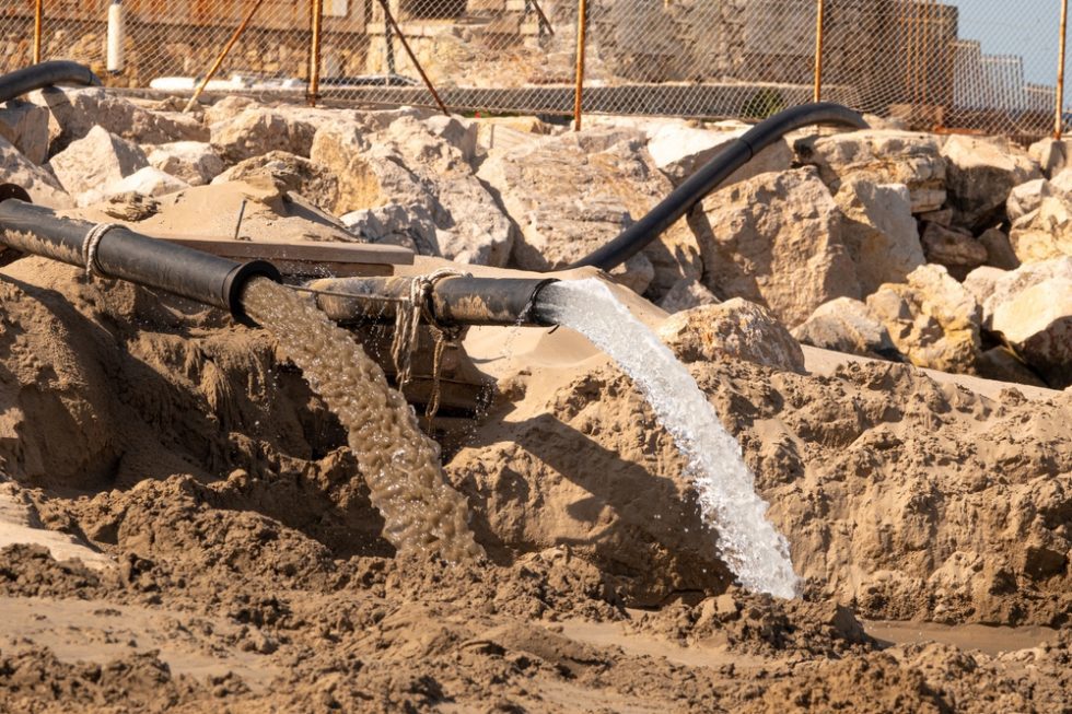 Evacuar aguas residuales en una casa de campo